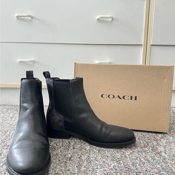Coach | Shoes | Coach Black Leather Chelsea Boots Meredith Sig With ...